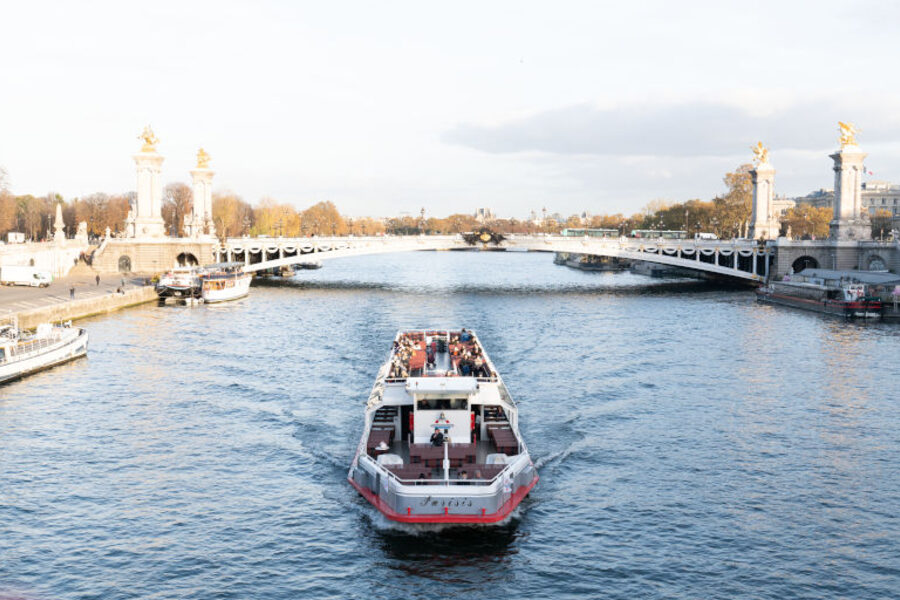 Vedettes du pont Neuf • Paris je t'aime - Tourist office