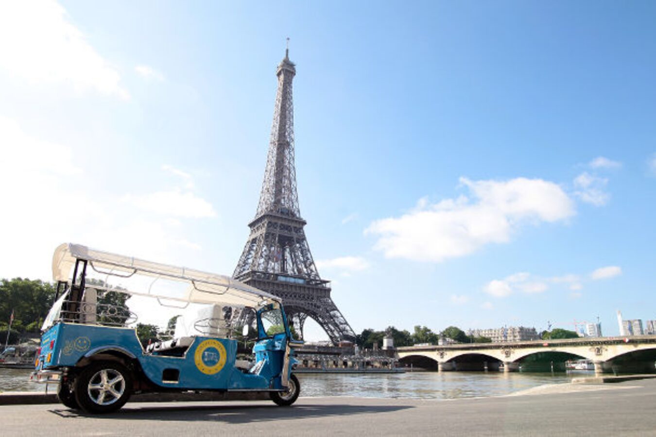 A ride in an original mode of transport in Paris
